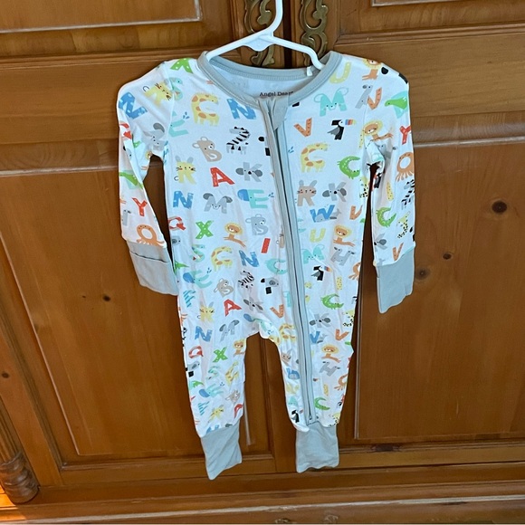 Angel Dear | One Pieces | Nwt Angel Dear Alphabet Animal Convertible ...